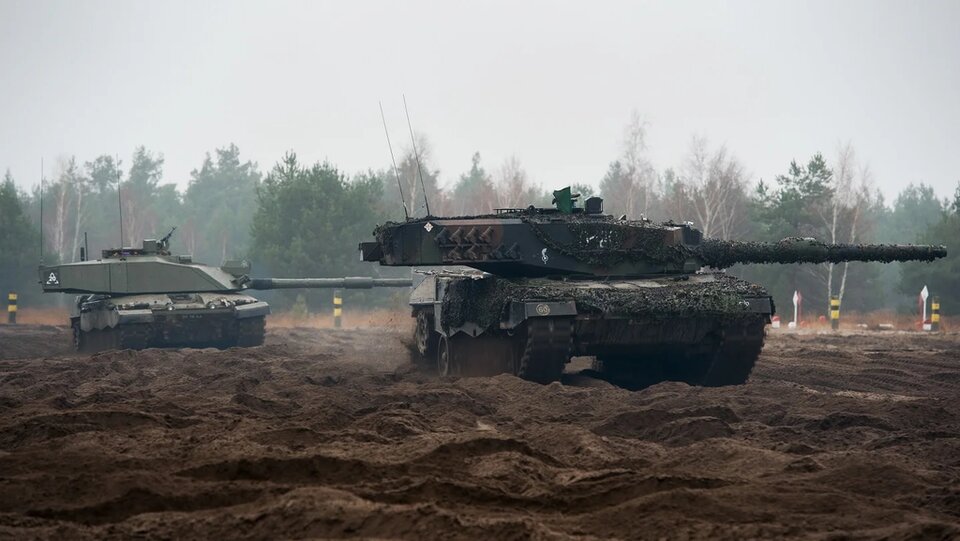 leopard 2 uk